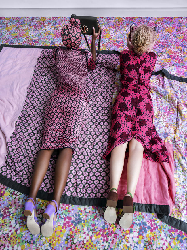 Julia-Garner-Kiki-Layne-Sadie-Sink-Kate-Spade-New-York-Spring-2019-Ad ...