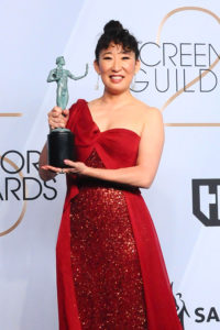 SAG Awards 2019: "Killing Eve" Star Sandra Oh SUH-LAYS IT in Jenny ...
