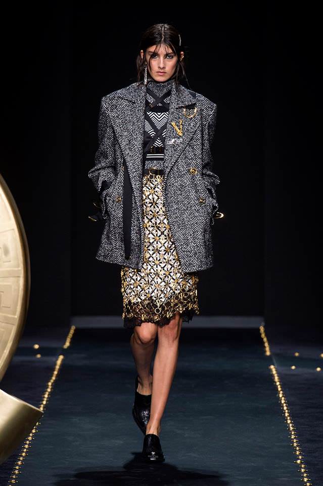 Versace-Fall-2019-Collection-GALLERY-Milan-Fashion-Week-Tom-Lorenzo ...