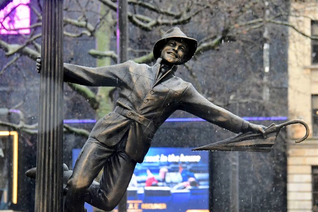 Iconic Film Scenes Brought to Life in Leicester Square, London - Tom ...