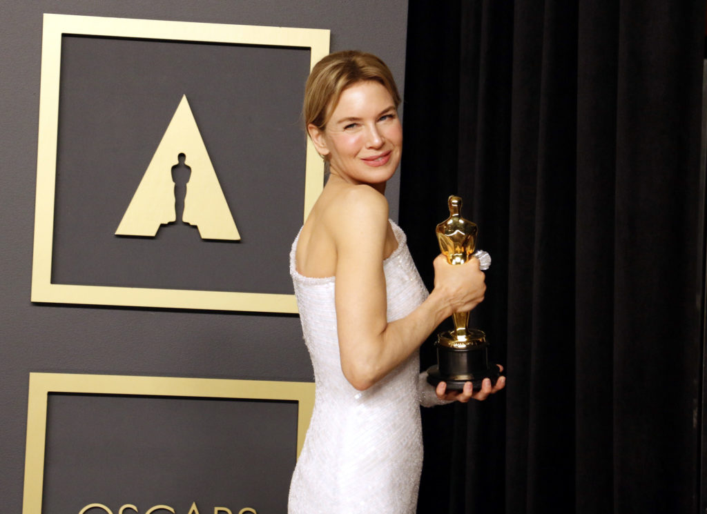Oscars 2020: Renée Zellweger in Armani Privé - Tom + Lorenzo