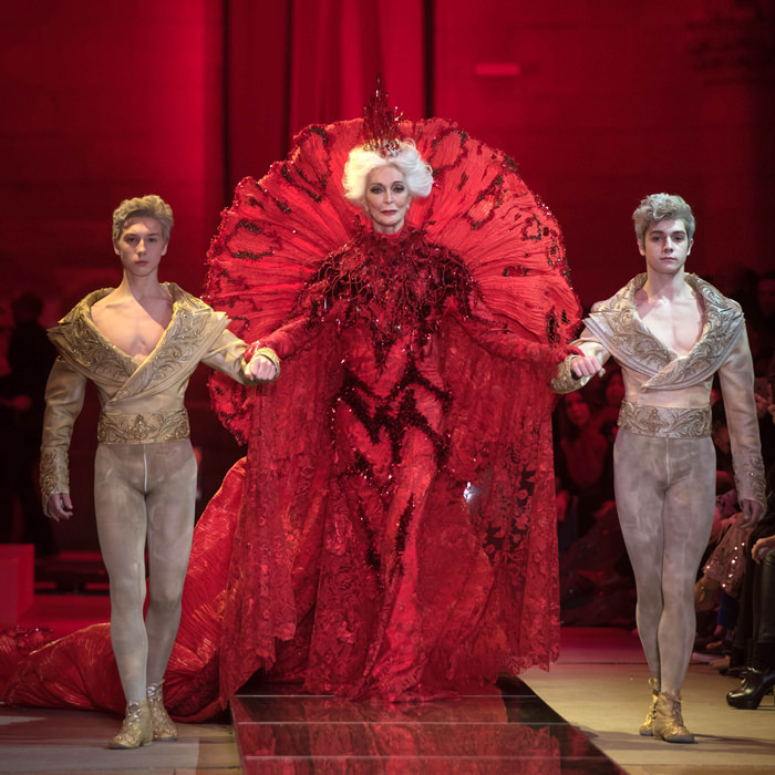 Supermodels-of-the-World-Carmen-Dell-Orefice-Fashion-1082020-Tom ...