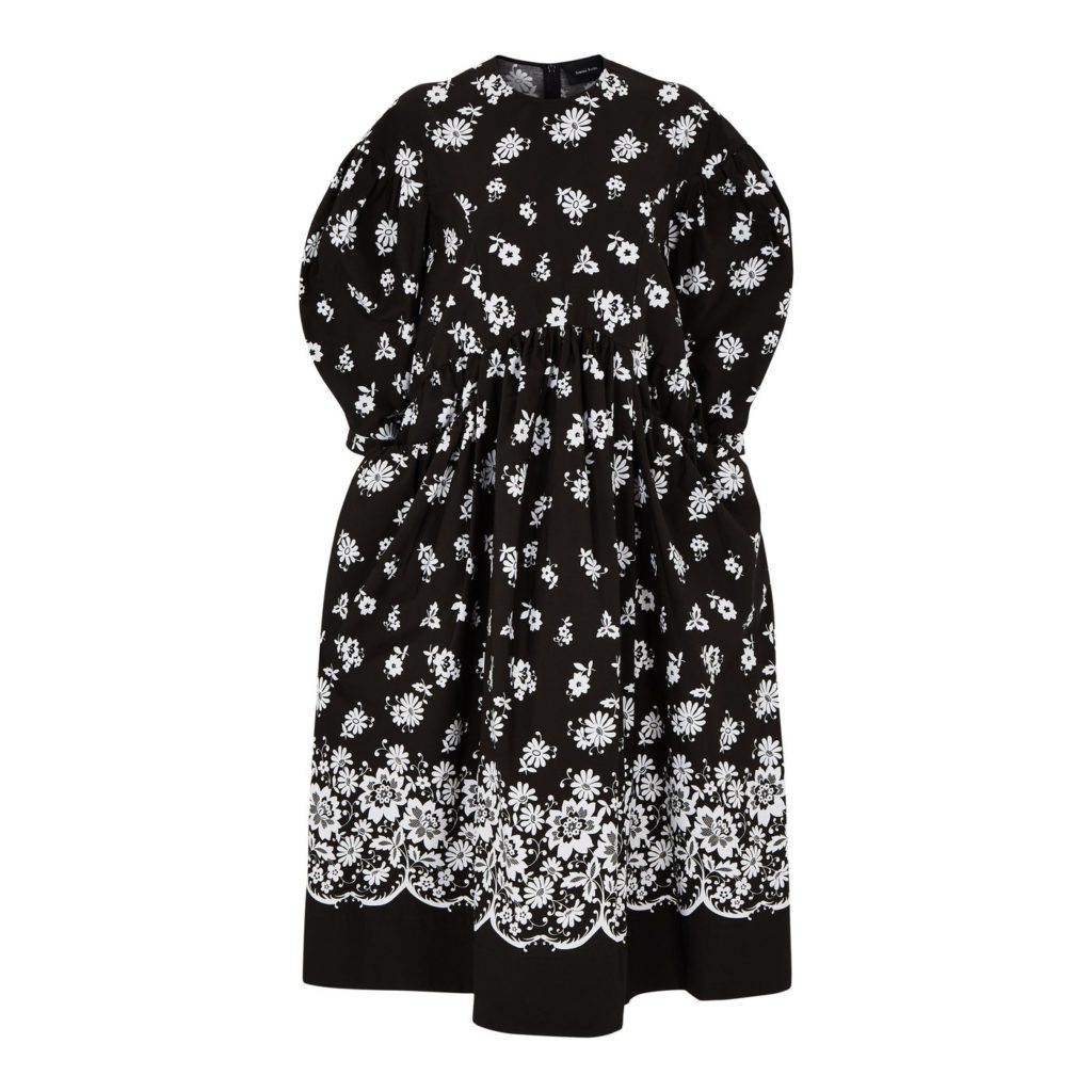 Aidy Bryant Promotes "Shrill" in Simone Rocha on "Late Night with Seth ...