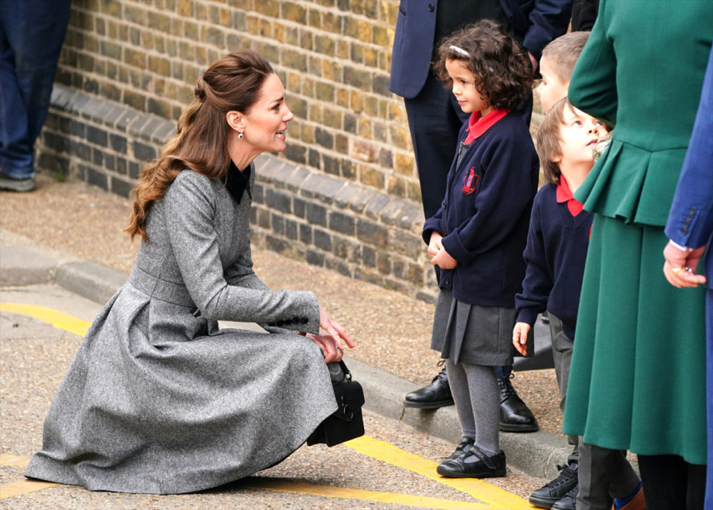 Cathy Cambridge Visits the Trinity Buoy Wharf in a Royal Classic - Tom ...