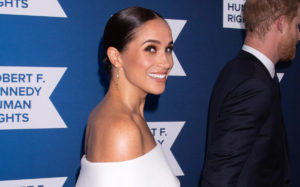 Meghan Markle in Louis Vuitton at the 2022 Ripple of Hope Awards - Tom ...