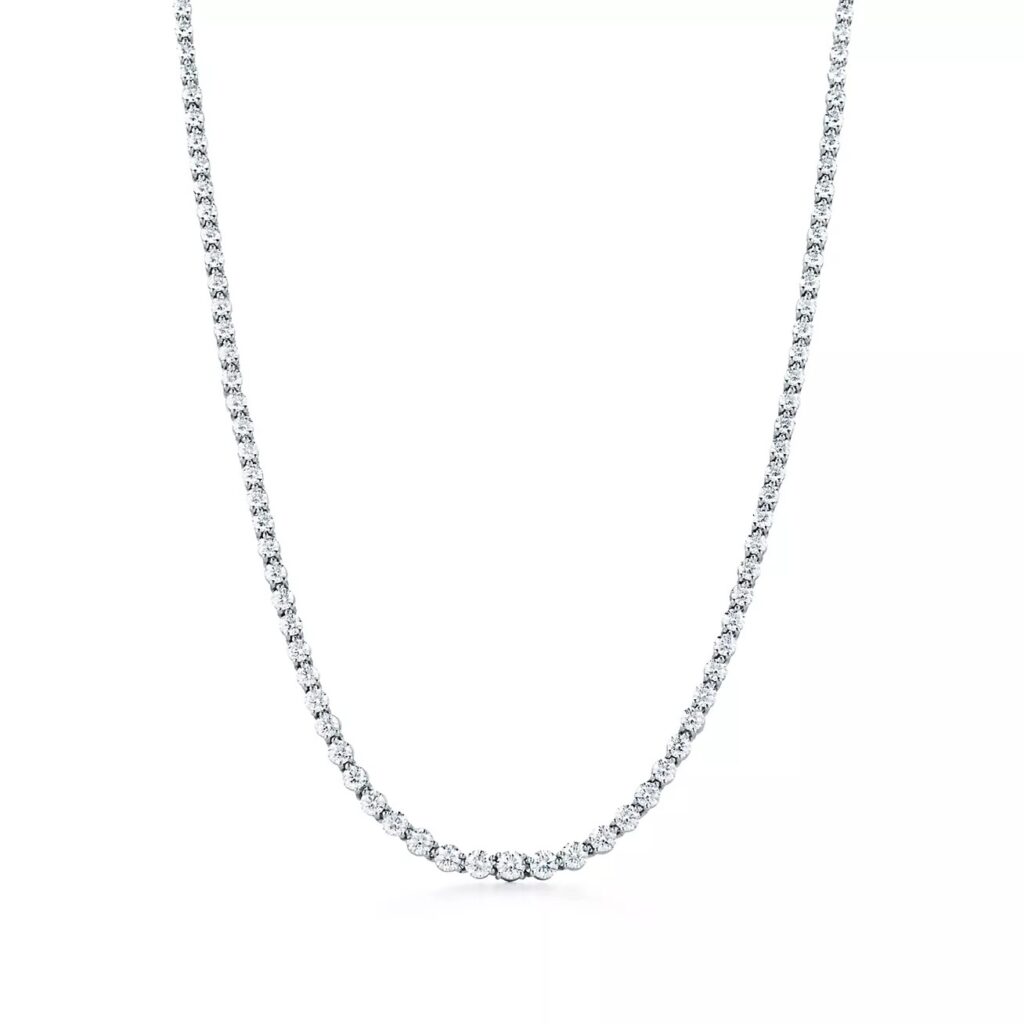 CREED Star Michael B. Jordan in Prada on THE TONIGHT SHOW STARRING ...