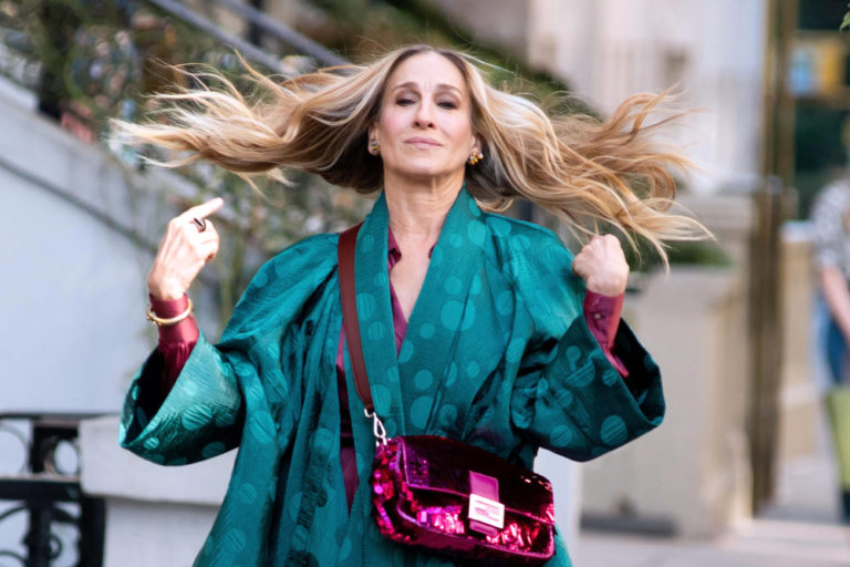 Sarah Jessica Parker on the Set of AND JUST LIKE THAT... - Tom + Lorenzo