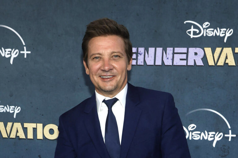 Jeremy Renner at the World Premiere Event For Disney+ Series ...