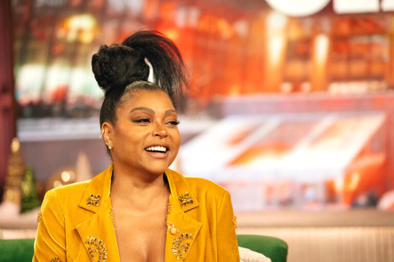 THE COLOR PURPLE Star Taraji P. Henson in Patbo on THE KELLY CLARKSON ...