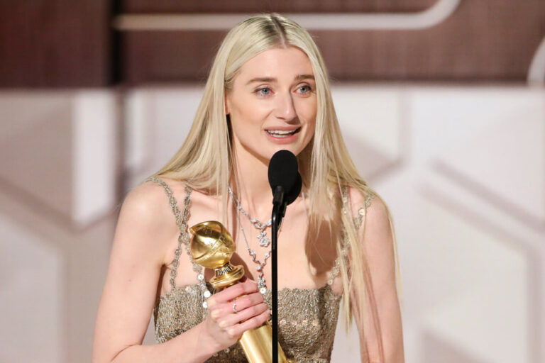 Golden Globes 2024: THE CROWN Star Elizabeth Debicki in Dior Couture - Tom + Lorenzo