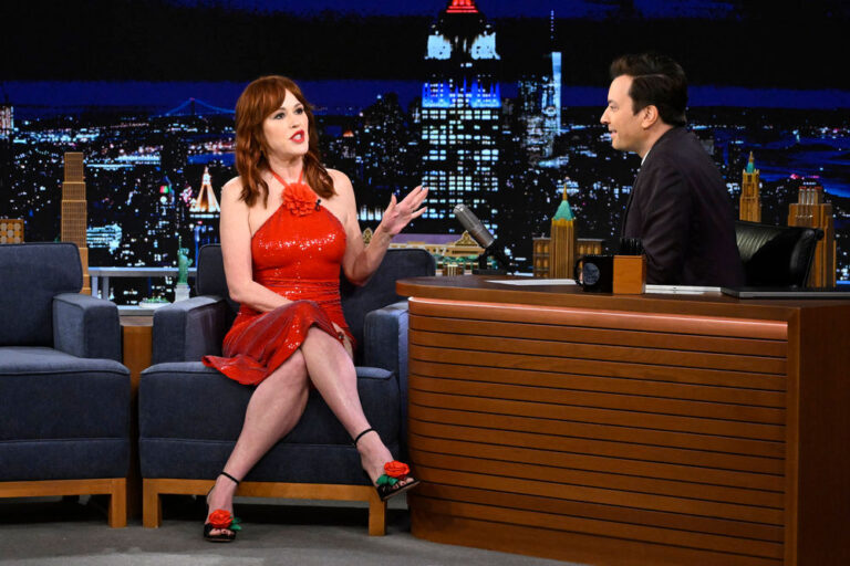 FEUD: CAPOTE VS. THE SWANS Star Molly Ringwald in Le Superbe at THE ...