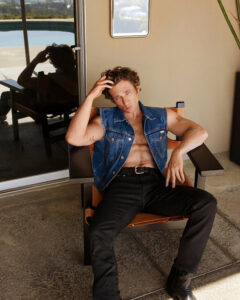 THE BEAR Star Jeremy Allen White for Calvin Klein's Fall 2024 Ad ...