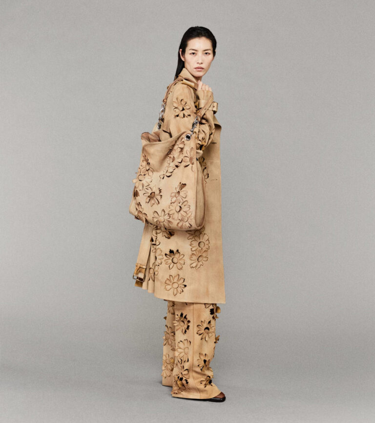 London Fashion Week: Burberry Spring 2025 Collection - Tom + Lorenzo