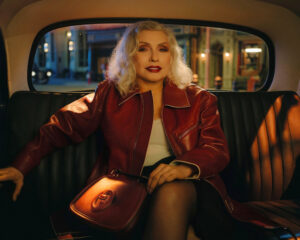 Debbie Harry for Gucci's 'Blondie' Bag and Cruise 2025 Ad Campaign ...