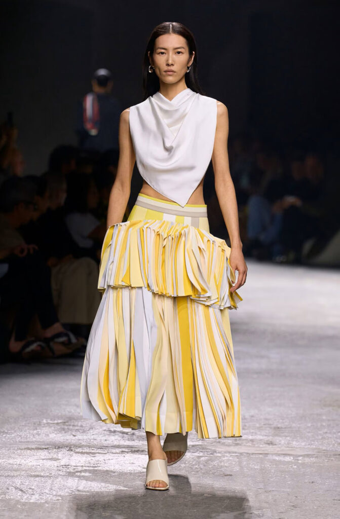 Nicole Kidman and Zoe Saldaña at the LIONESS Los Angeles Premiere - Tom ...