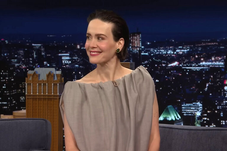 HOLD YOUR BREATH Star Sarah Paulson on THE TONIGHT SHOW STARRING JIMMY ...