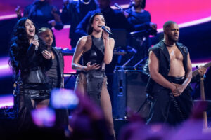 Zendaya and Dua Lipa Attend Cher's Rock & Roll Hall of Fame Induction ...