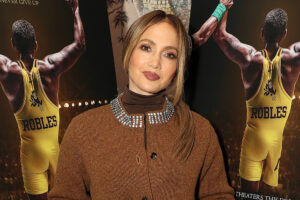 Jennifer Lopez in Gucci at the UNSTOPPABLE New York Special Screening ...