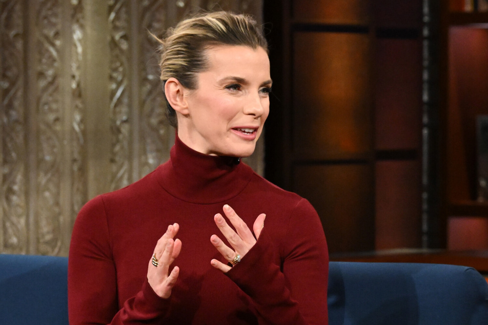AMERICAN PRIMEVAL Star Betty Gilpin on THE LATE SHOW WITH STEPHEN ...