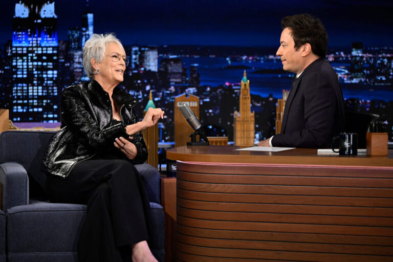 THE LAST SHOWGIRL Star Jamie Lee Curtis on THE TONIGHT SHOW STARRING ...