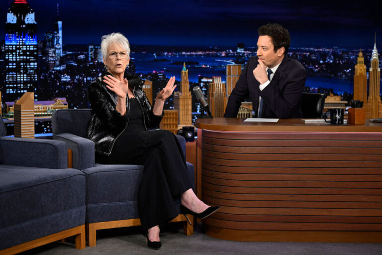 THE LAST SHOWGIRL Star Jamie Lee Curtis on THE TONIGHT SHOW STARRING ...