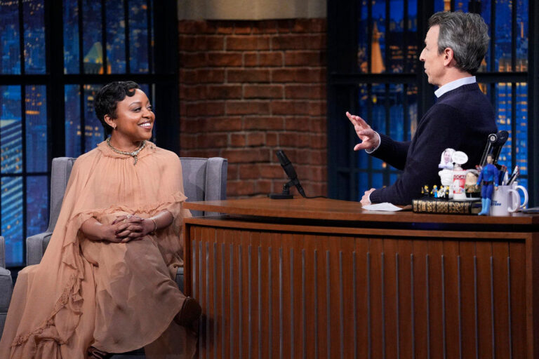 ABBOTT ELEMENTARY Star Quinta Brunson in Chloé on LATE NIGHT WITH SETH ...