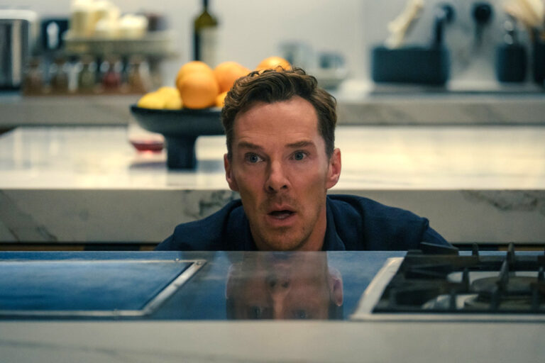THE ROSES Starring Olivia Colman and Benedict Cumberbatch | Official Trailer and Images - Tom ...