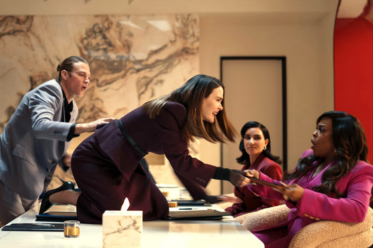 ALL'S FAIR Starring Kim Kardashian, Naomi Watts, Niecy Nash-Betts ...