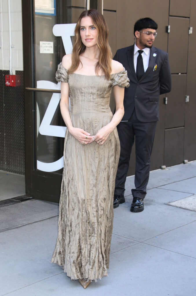 M3GAN 2.0 Star Allison Williams at THE VIEW Studios in Gabriela Hearst ...