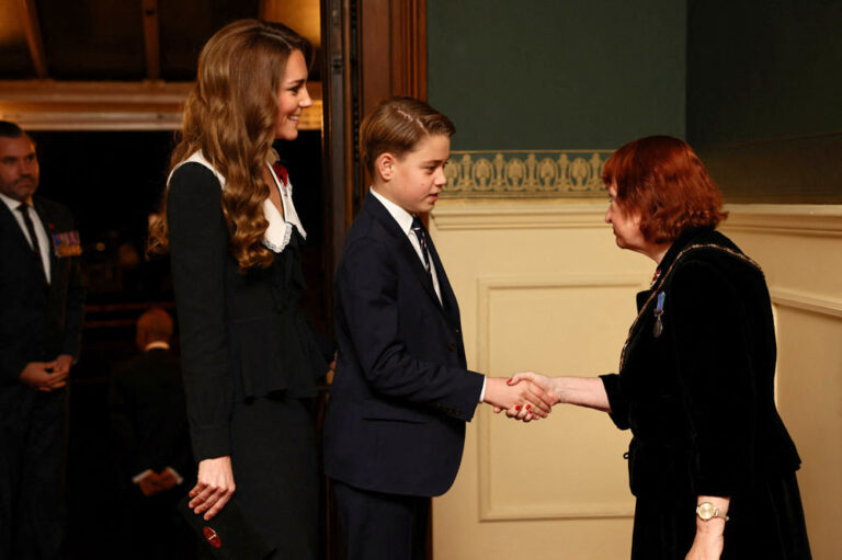 Style File: Catherine, Princess of Wales Attends Remembrance Day Events ...