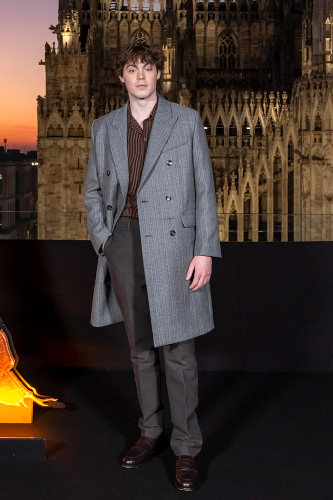 AVATAR-FIRE-ASH-Milan-Photocall-Movie-Premiere-Red-Carpet-Fashion-Tom ...