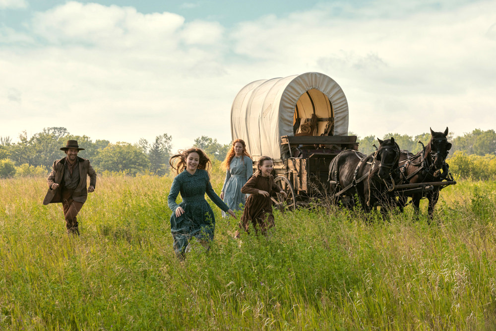 Netflix's LITTLE HOUSE ON THE PRAIRIE | Official Trailer, Poster and ...
