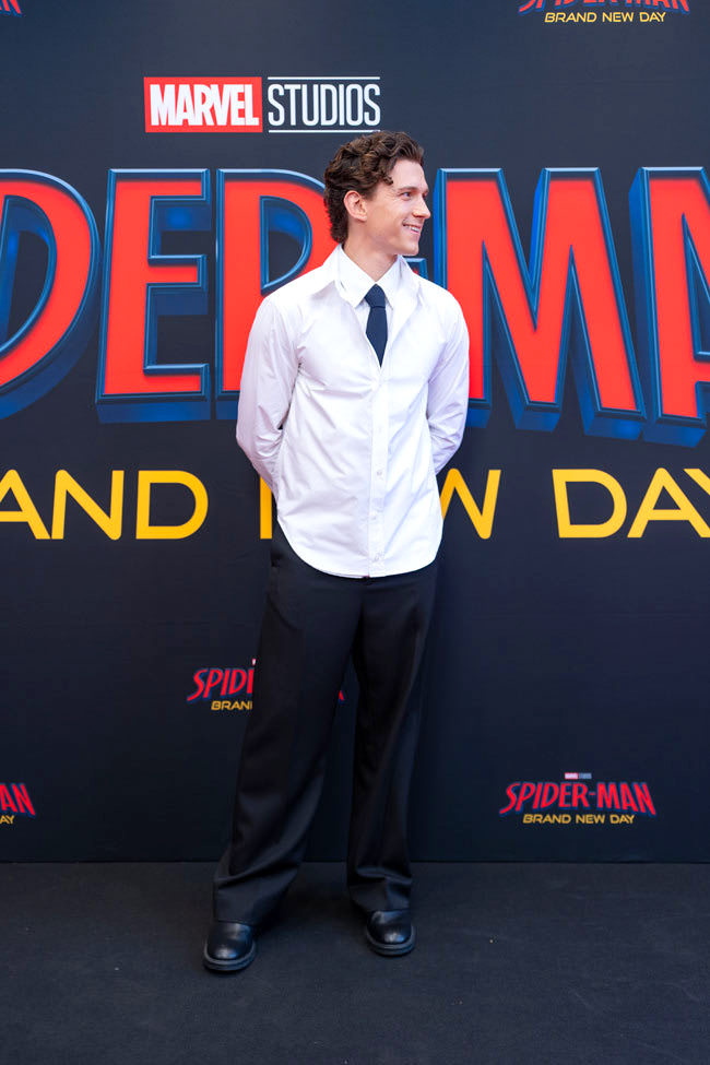 Tom Holland and Zendaya at the SPIDER-MAN: BRAND NEW DAY STRAAT Museum ...